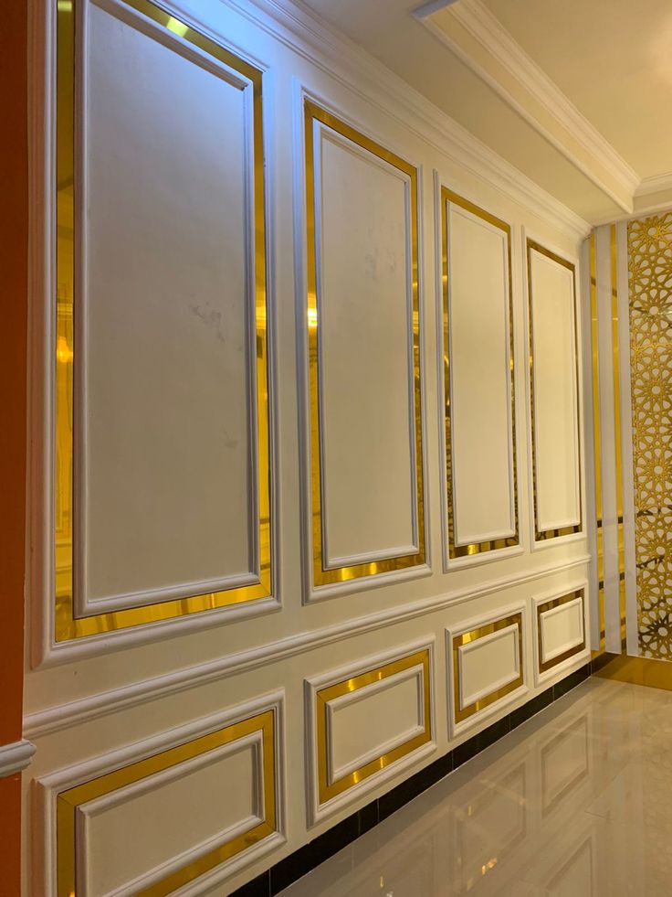 10 ide wall molding ruang tamu minimalis - CV. SAHABAT MULTI BANGUNAN